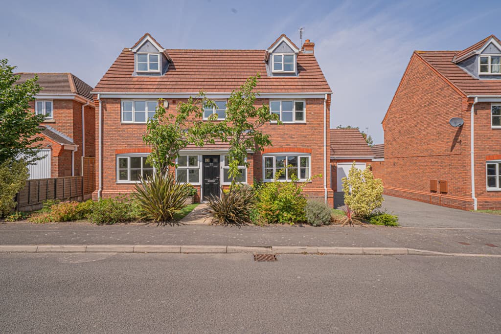 Properties for sale in Balsall Common | Xact Homes Sales & Letting